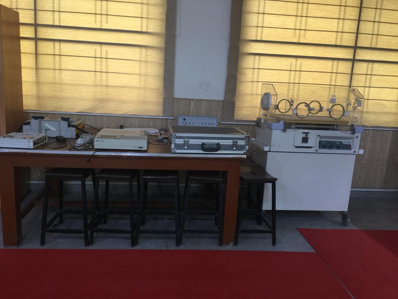 Bioinstrumentation Lab – DEPARTMENT OF BIOMEDICAL ENGINEERING